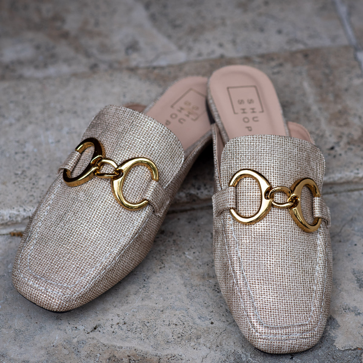 Andromeda Slide Loafer – Arabella